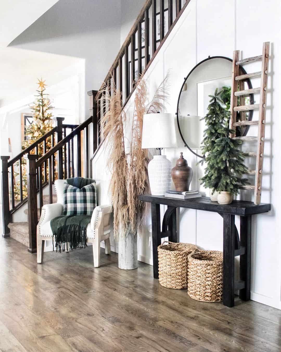 31 Farmhouse Entryway Ideas for an Unforgettable First Impression