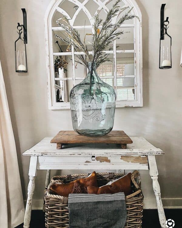 50 Farmhouse Vases That Are Simply Stunning