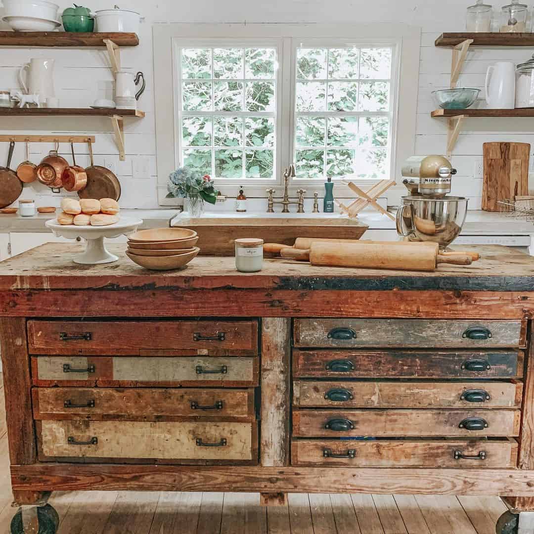 45 Farmhouse Kitchen Island Ideas to Update the Heart of Your Home
