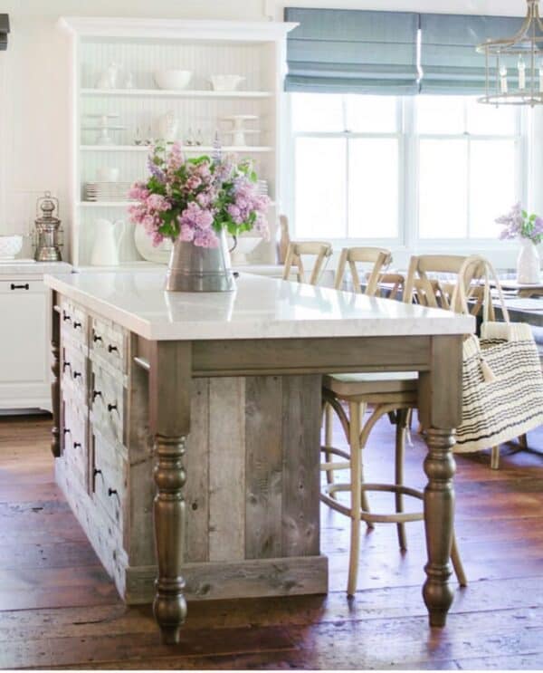 45 Farmhouse Kitchen Island Ideas to Update the Heart of Your Home