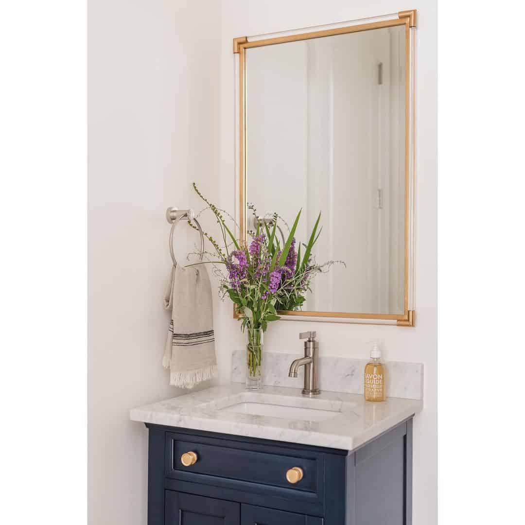 26 Navy Blue Bathroom Vanity Ideas to Give Your Restroom a Royal Makeover