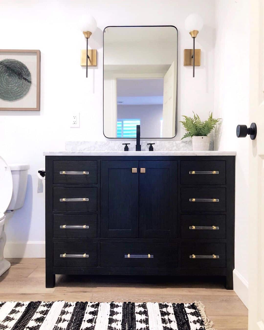 30 Black Bathroom Vanity Designs that Will Make a Statement