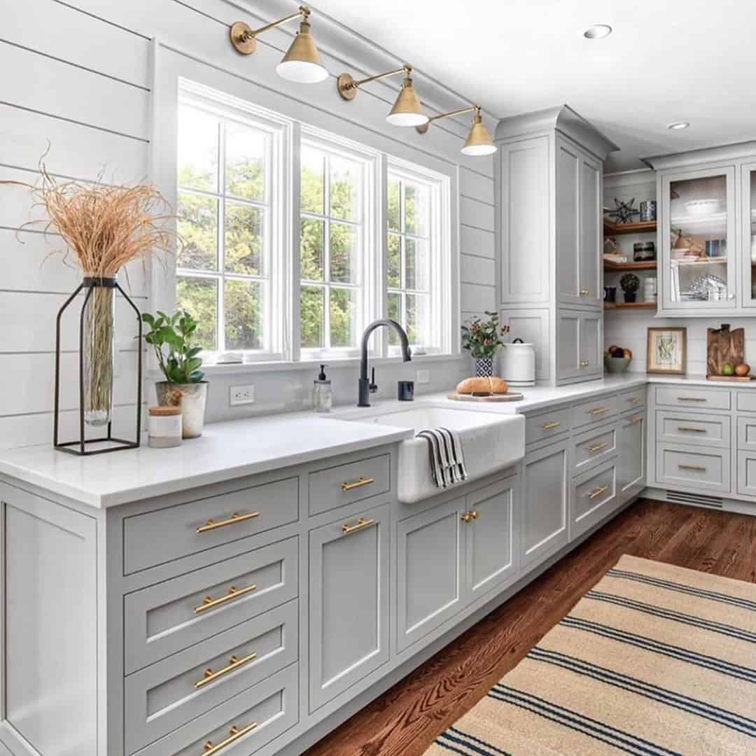42 Chic Grey Kitchen Cabinets Ideas to Ban Boring from Your Kitchen