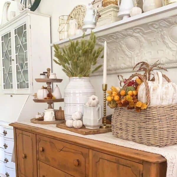31 Farmhouse Fall Décor Ideas to Transform Your Home This Autumn Season