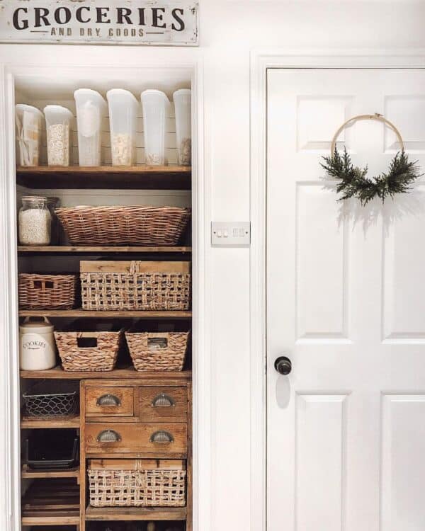 16 Ideas How to Make Your Open Pantry Look Good