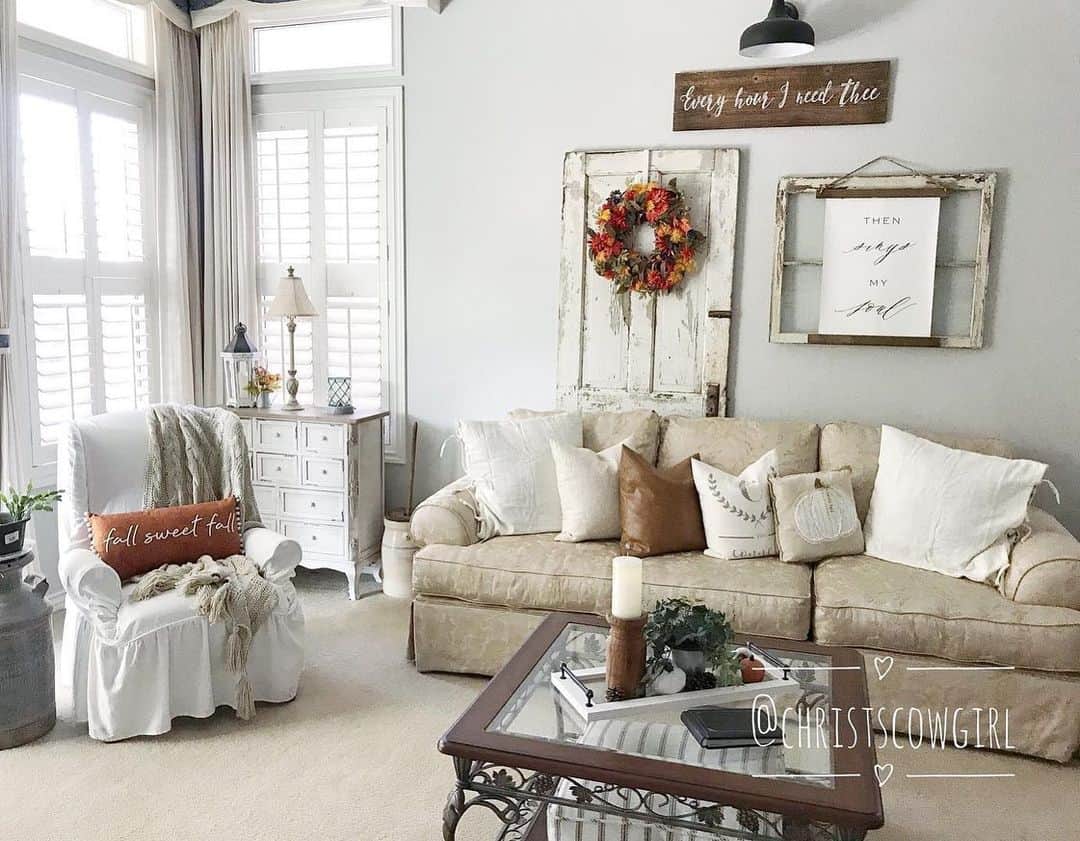 30 Wall Décor Above Couch Ideas that are Truly Transformative