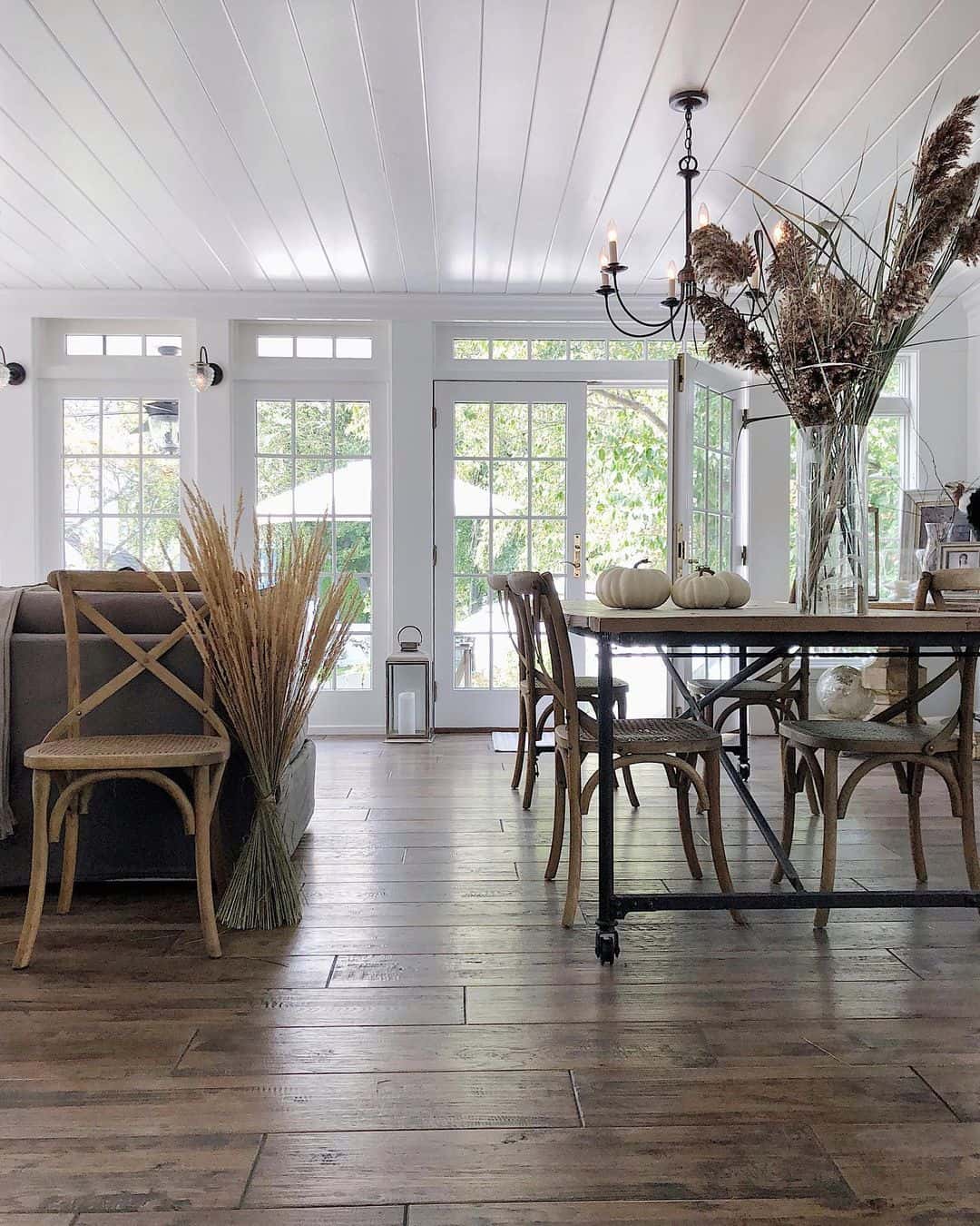 22 Shiplap Ceiling Ideas to Breathe Life into Your Space
