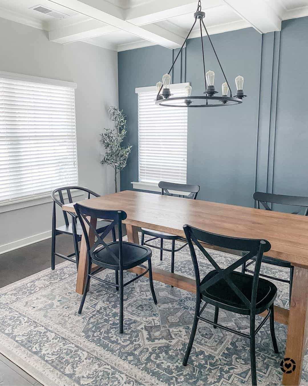 36 Farmhouse Dining Table and Chairs Ideas for a Charming Dining Room ...