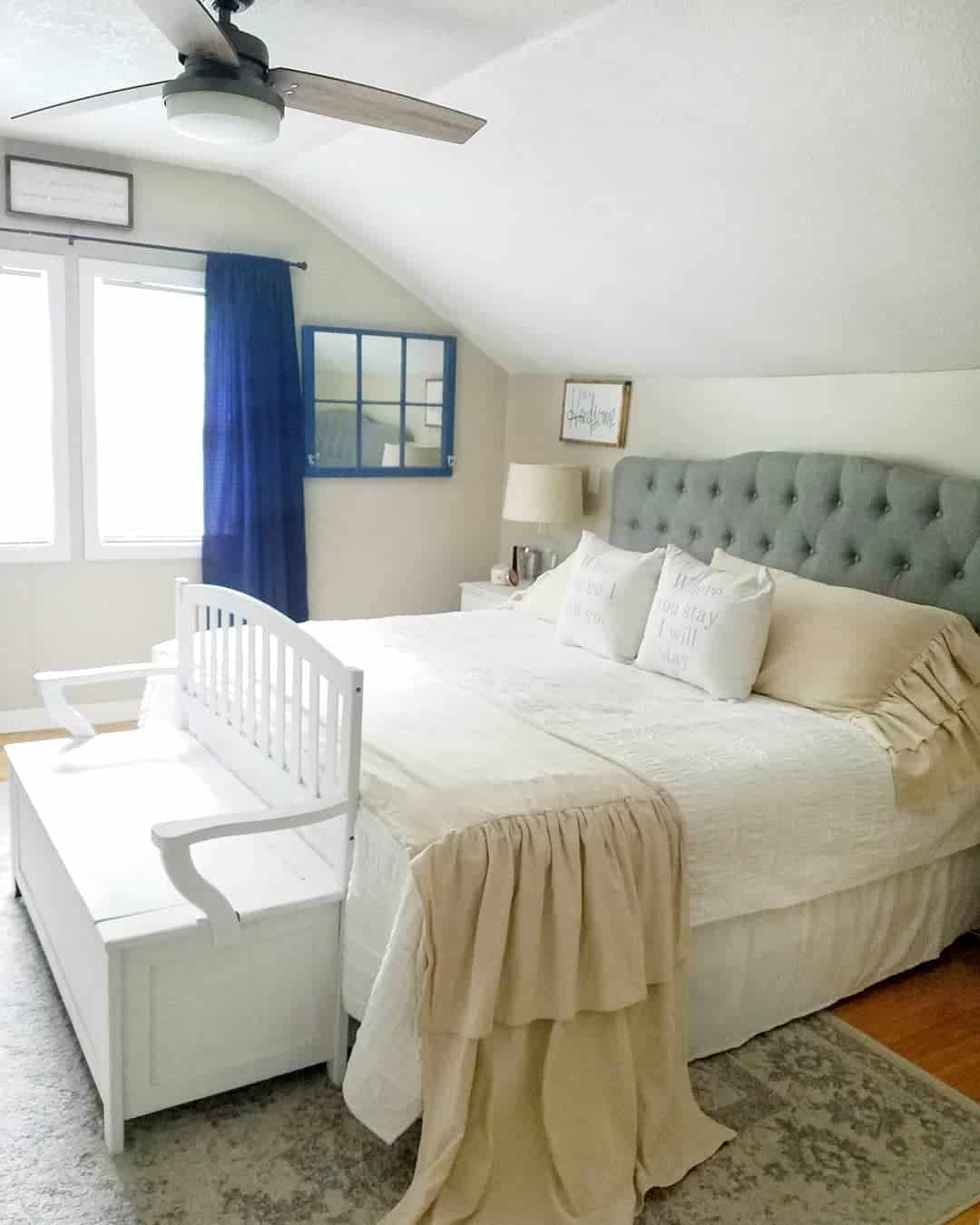 40 Farmhouse Bedroom Benches that are Sensationally Chic