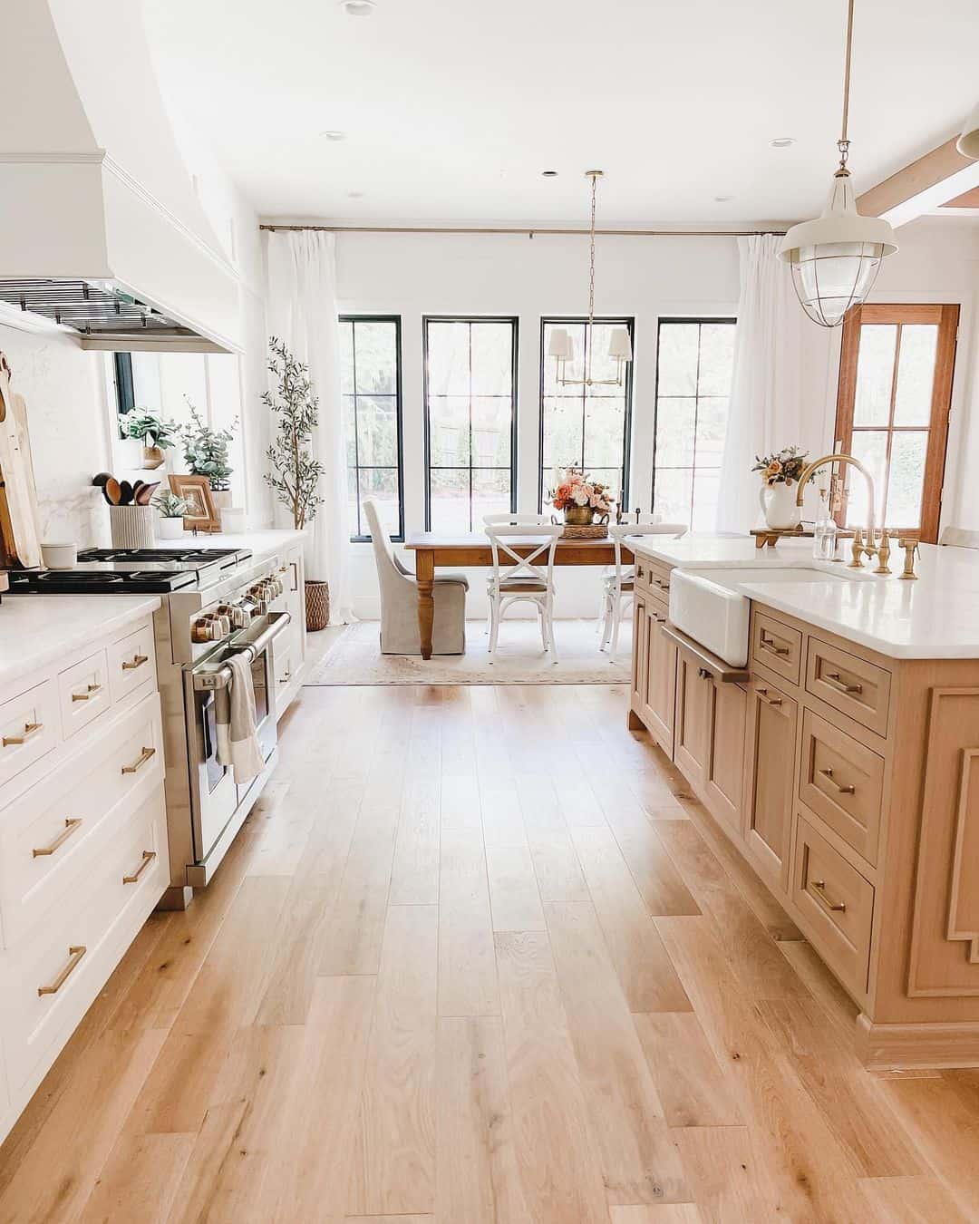 35 Over Kitchen Sink Lighting Ideas That Go Beyond Pot Lights