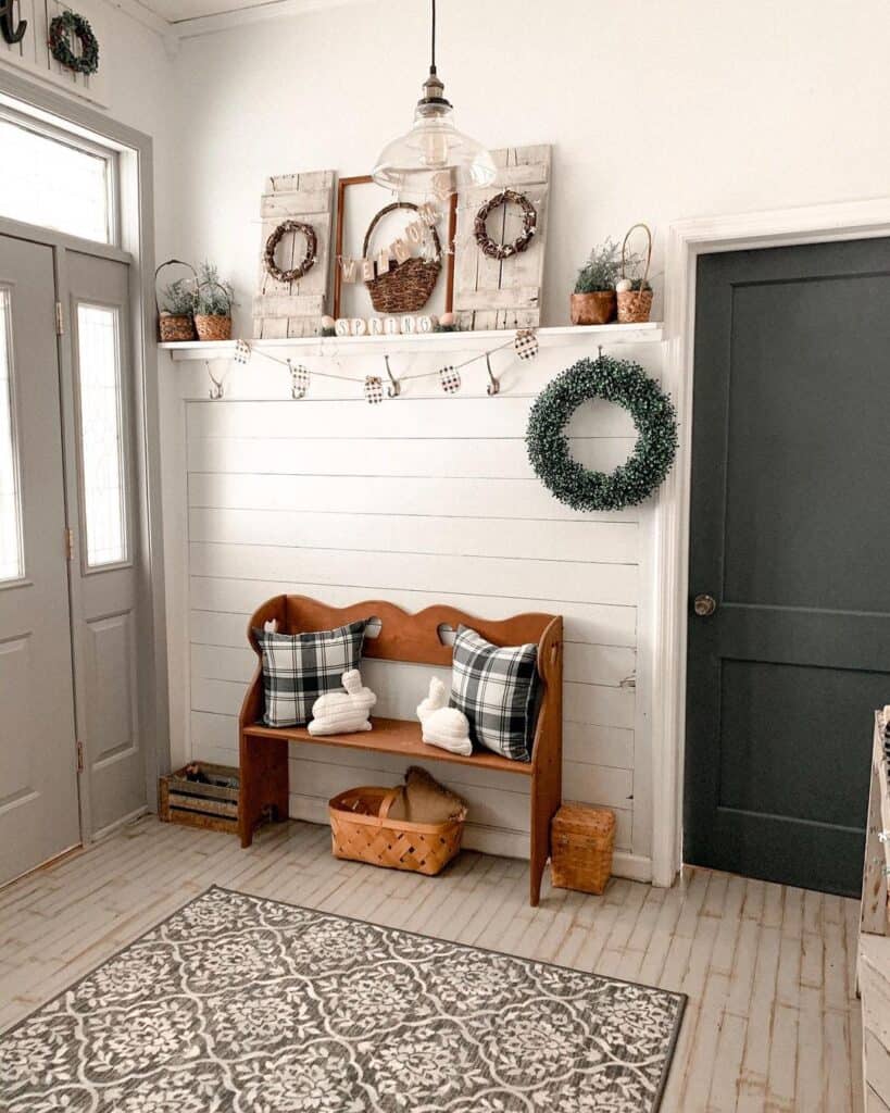 51 Farmhouse Entryway Bench Ideas to Delight Your Guests
