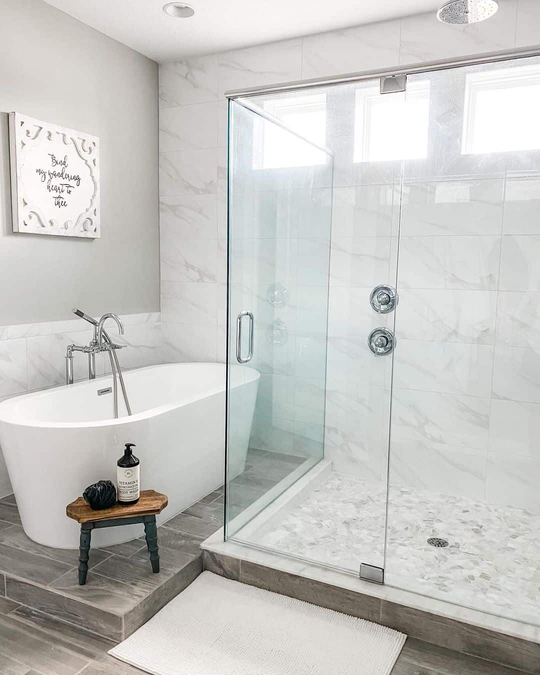 34 Tub Next to Shower Ideas for a Functional Bathroom