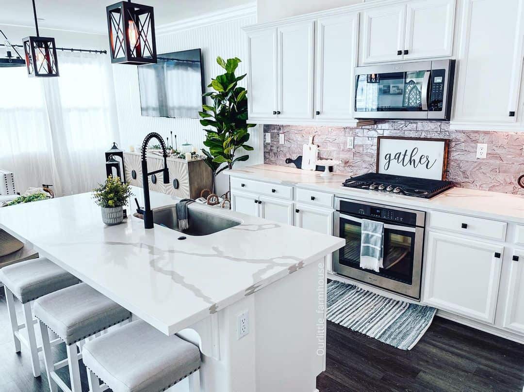 33 Genius Kitchen Island Electrical Outlet Ideas for Every Style