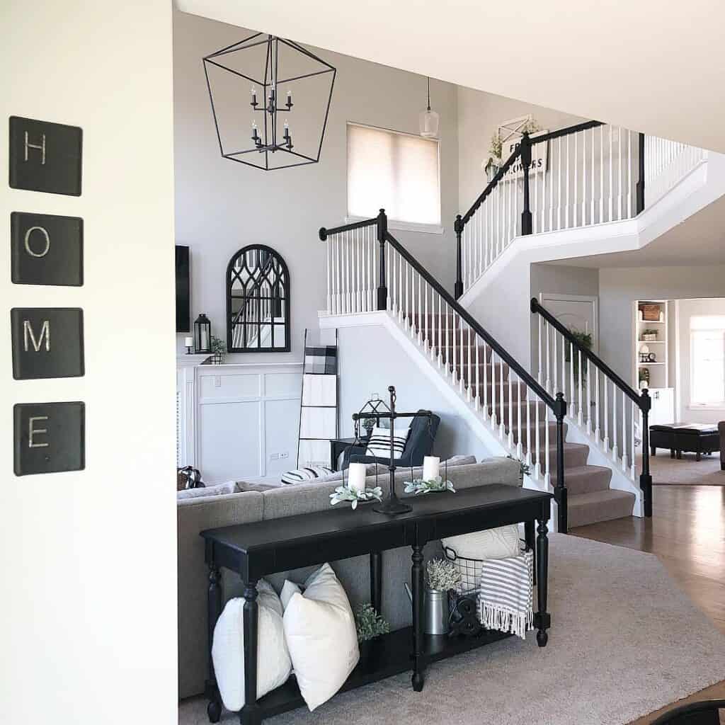 33 Farmhouse Sofa Table Décor Ideas with Striking Details