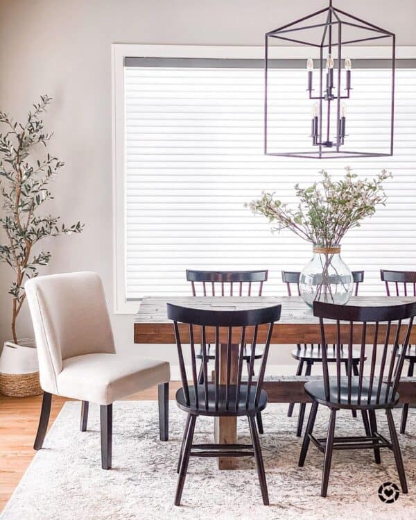 26 Different Color Dining Chairs to Infuse a Playful Touch