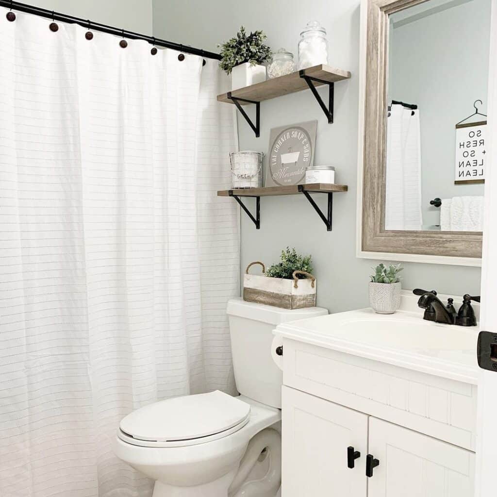 White Shower Curtain with Black Rod - Soul & Lane