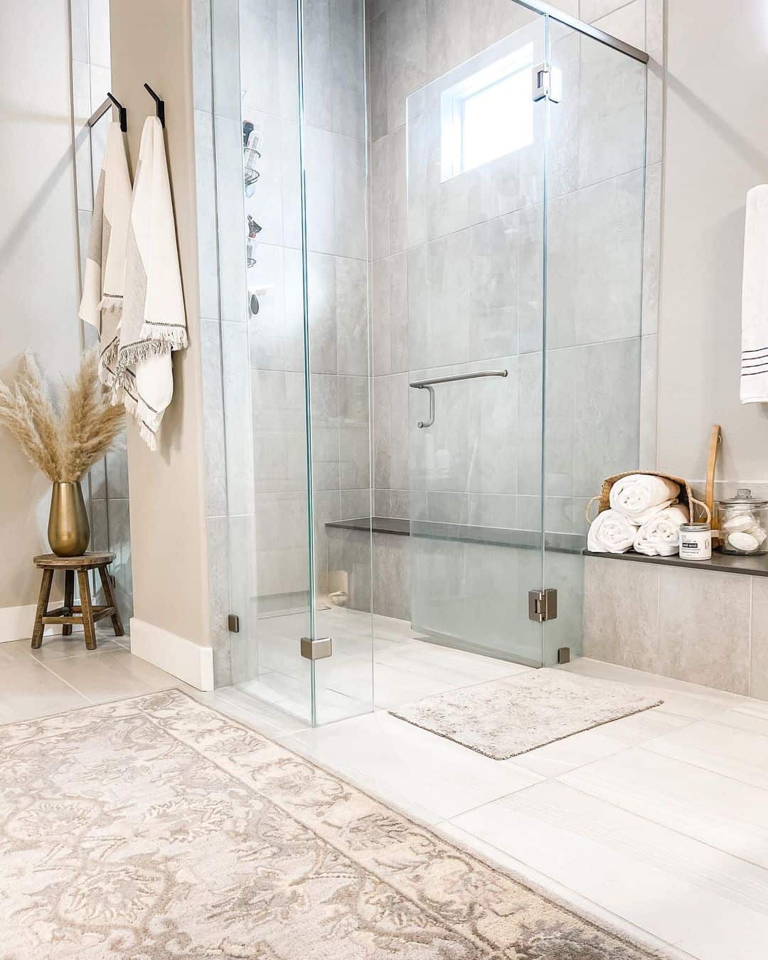 15 Vertical Tile Shower Ideas That Will Transform a Bathroom