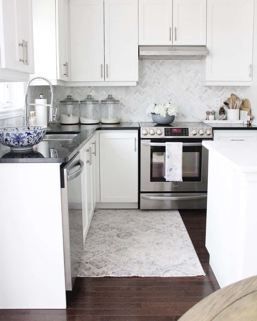 White Kitchen Cabinets with Dark Countertops