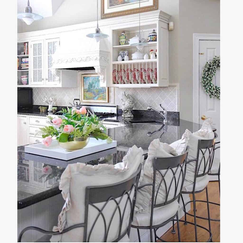 23 Grey Kitchen Backsplash Ideas for a Timeless Look