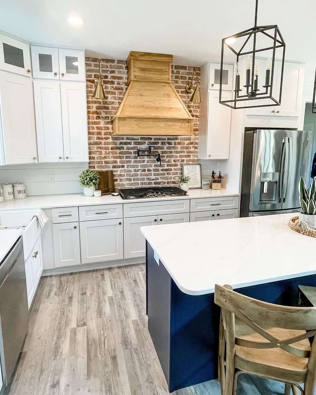 17 Shiplap Kitchen Backsplash Ideas for Your Next Remodel