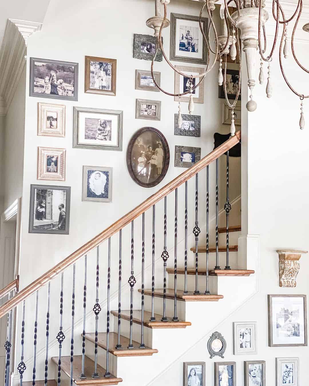 16 Staircase Gallery Wall Ideas to Inject Spark into Your Space