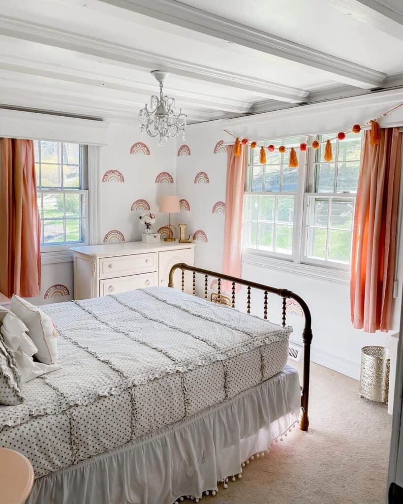 35 Spindle Bed Frame Styles for Any Bedroom in Your Home