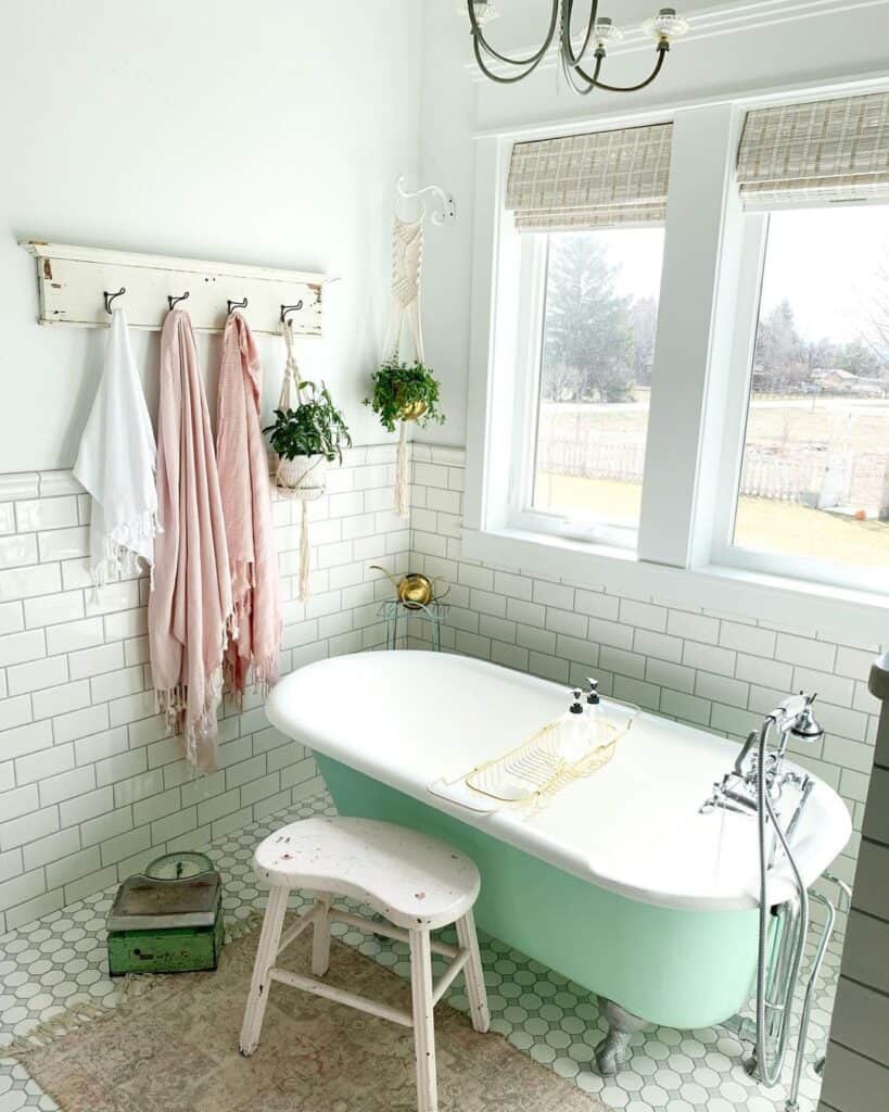 35 Hexagon Tile Bathroom Ideas to Instill Distinct Character