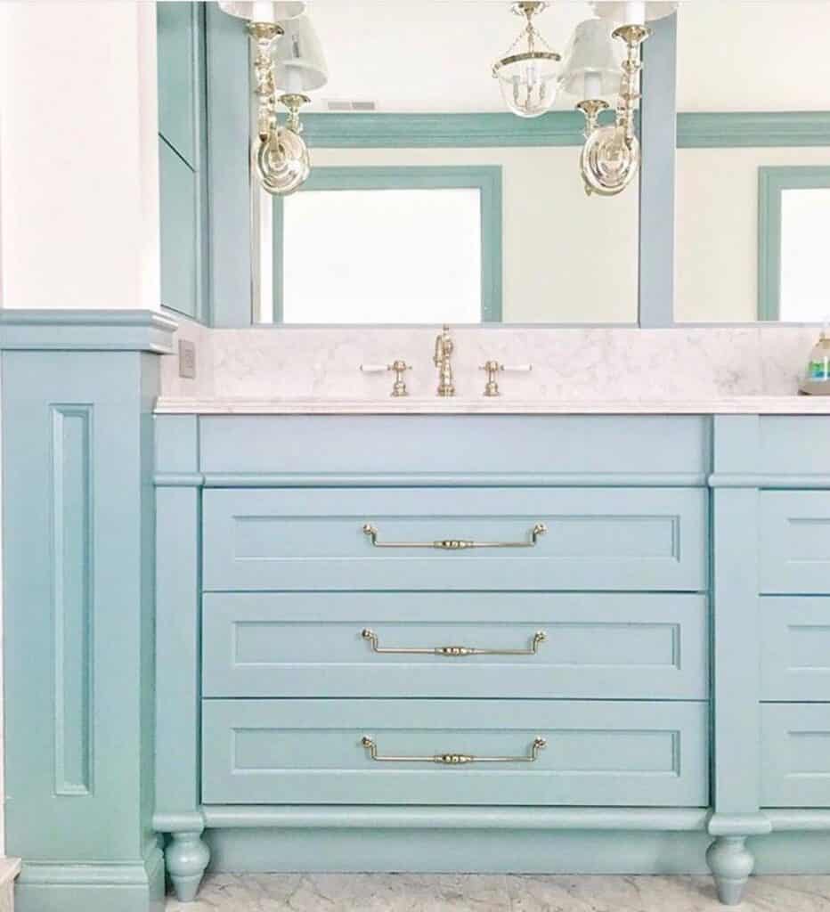 25 Small Powder Room Vanity Ideas for a Big Impact