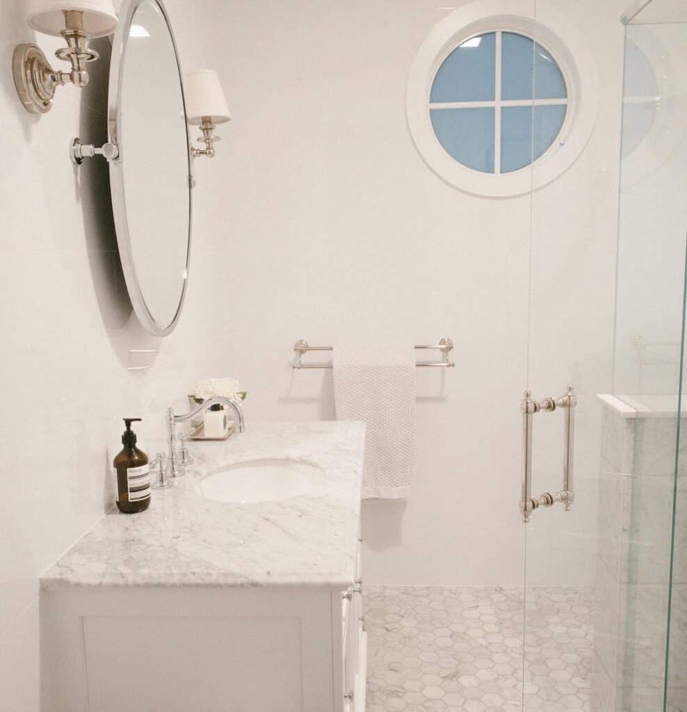25 Small Powder Room Vanity Ideas for a Big Impact