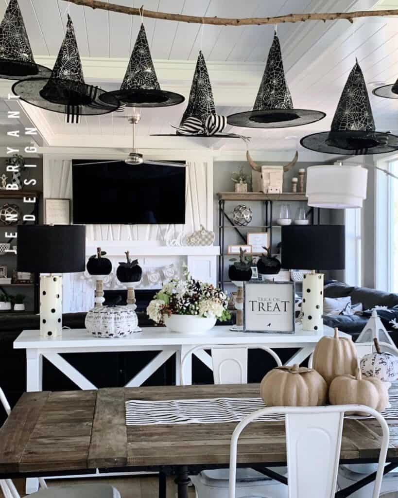 32 Fun Halloween Witch Decor Ideas to Dress Up Your Home