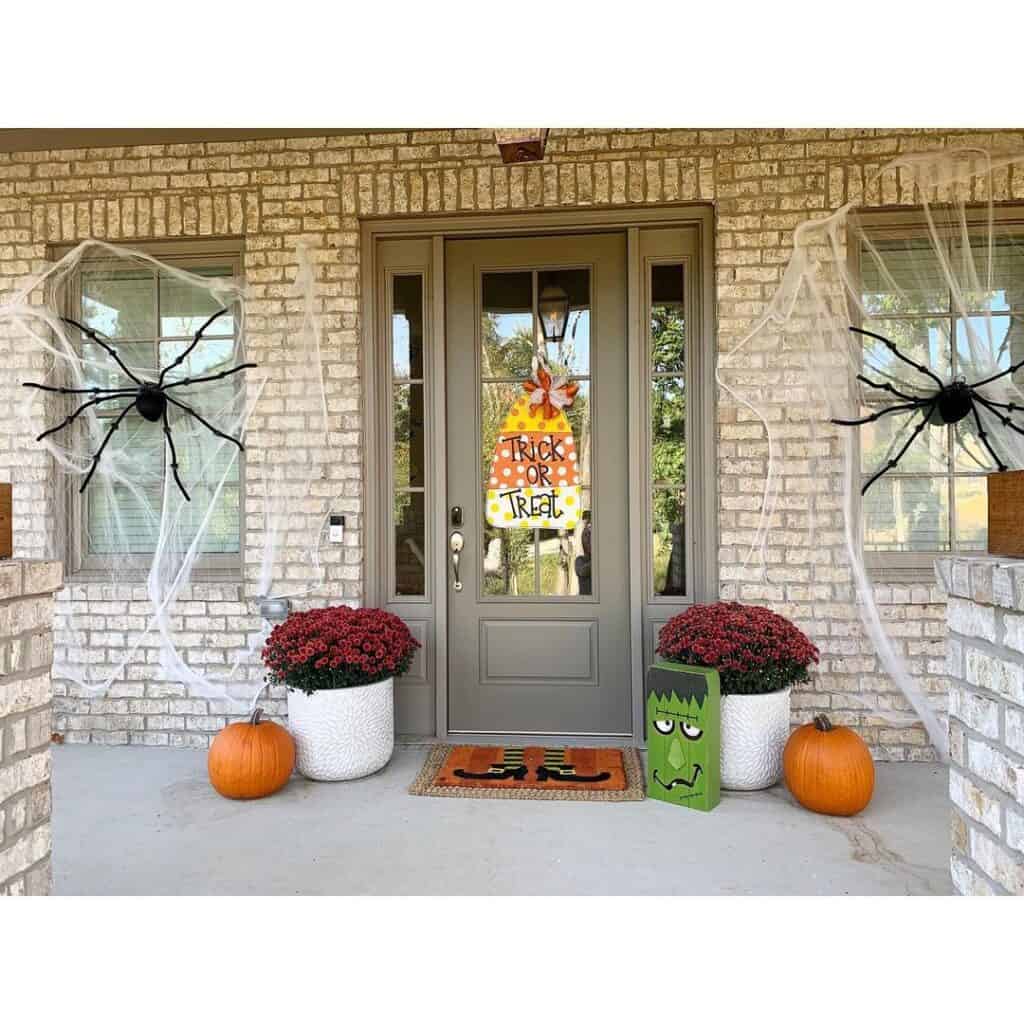 Creeping Spider Window Decorations - Soul & Lane