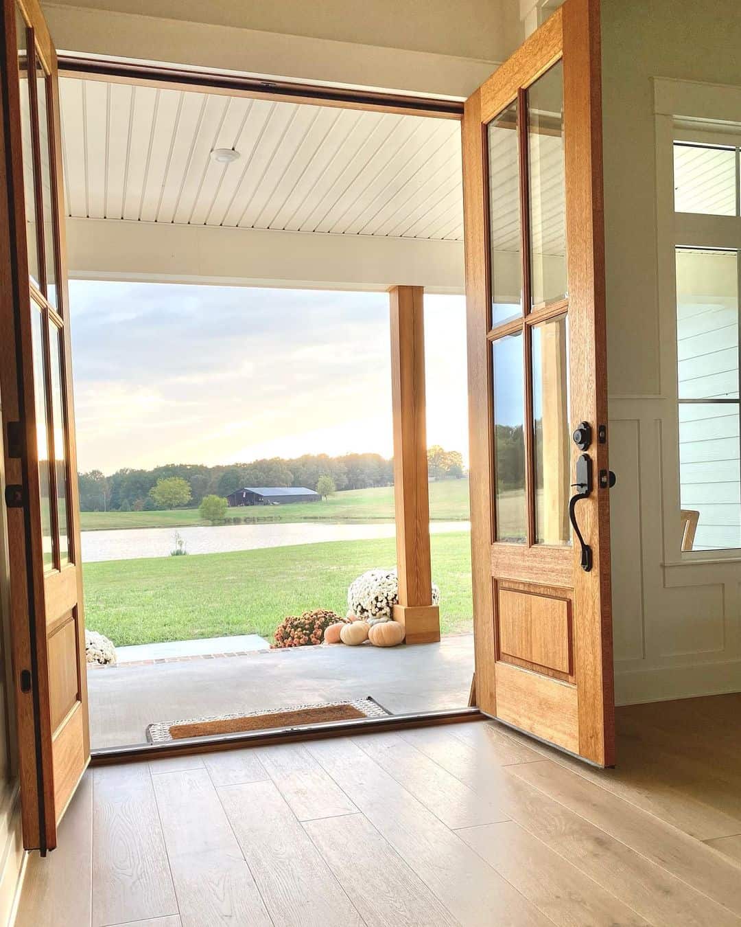 26 Farmhouse Double Front Doors to Add a Country Charm