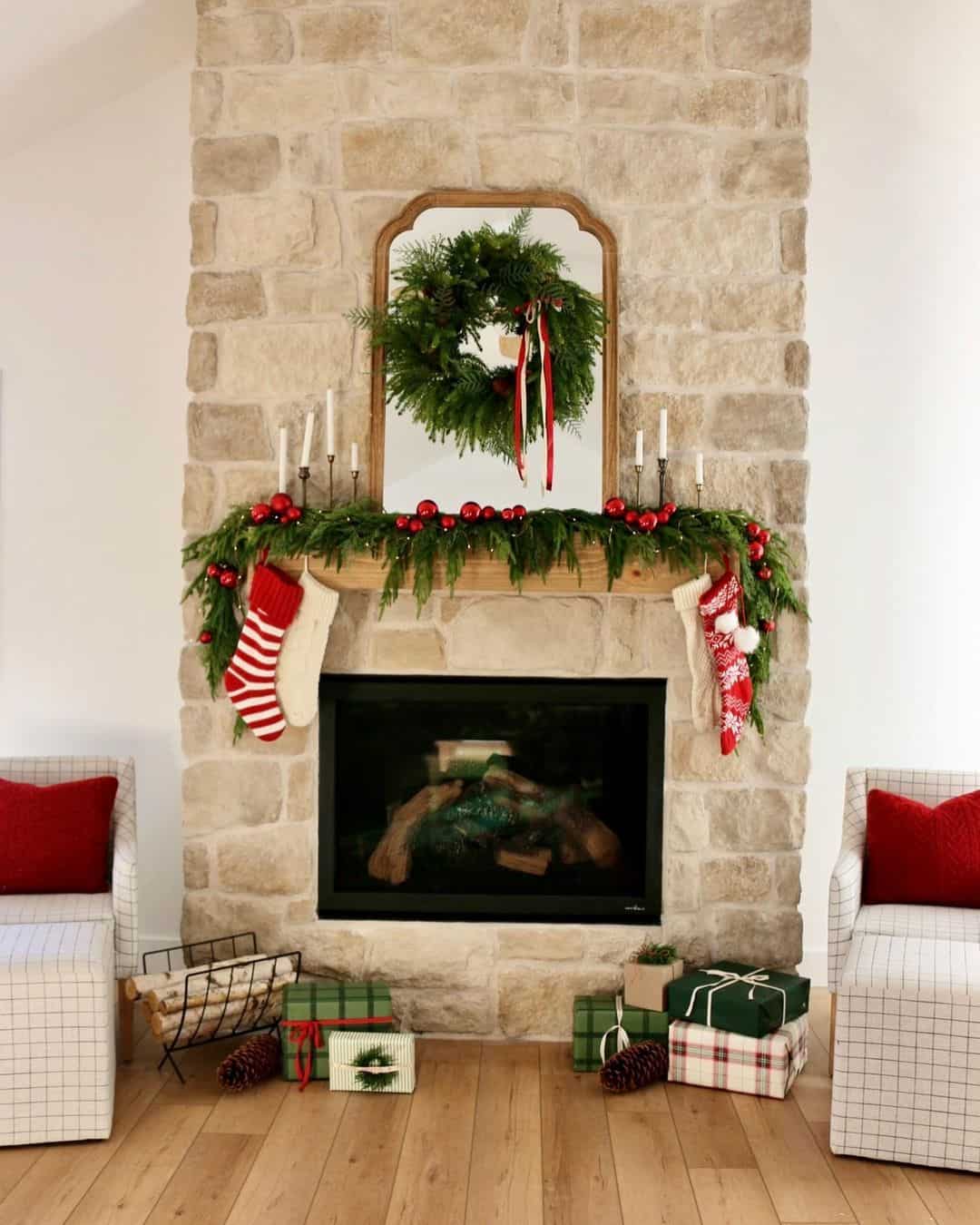 35 Mantel Garland Ideas for Every Occasion