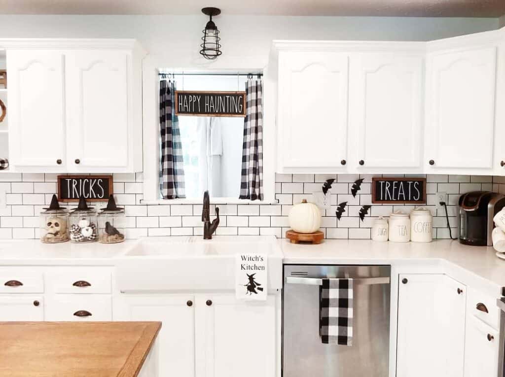 Black and White Checkered Rustic Kitchen Curtains - Soul & Lane