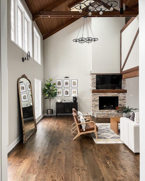 19 Vaulted Ceiling Lighting Ideas for Every Style