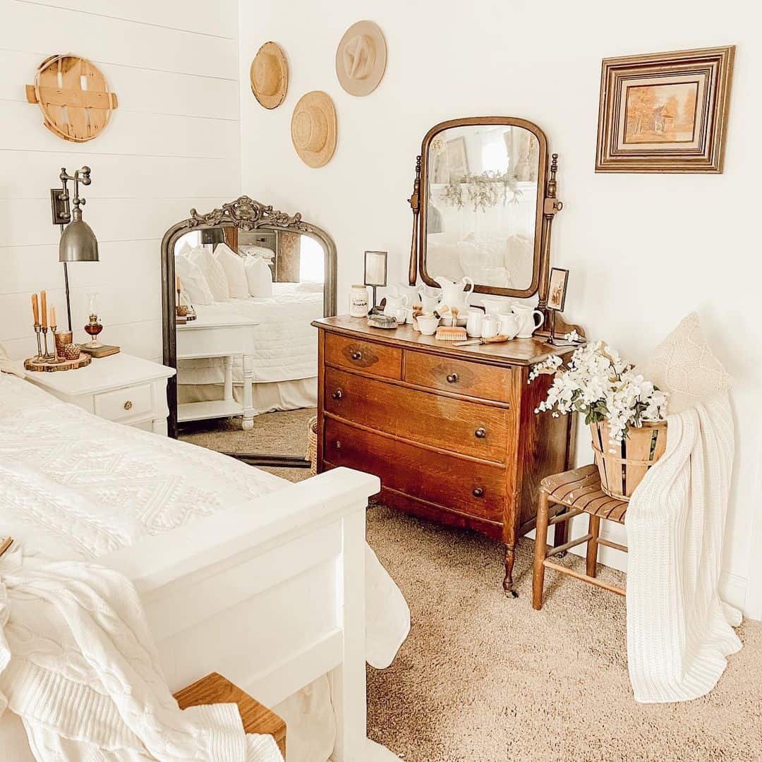 30 Bedroom Corner Ideas for Extra Storage and Décor