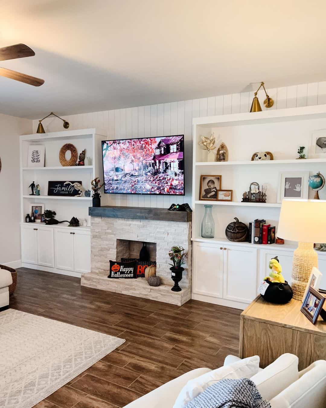 37 Incredible Fireplace Sconces to Illuminate Your Home