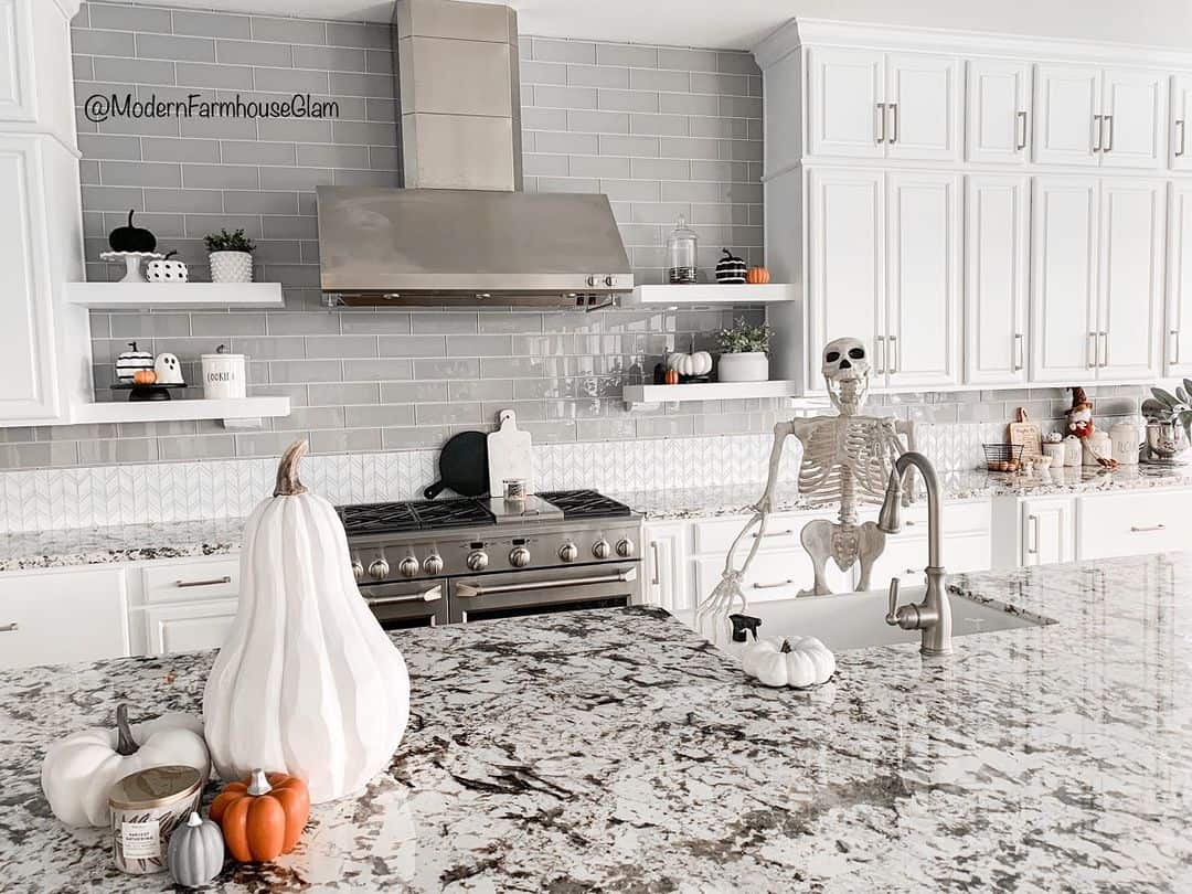 24 Gray Subway Tile Backsplash Features for Your Home