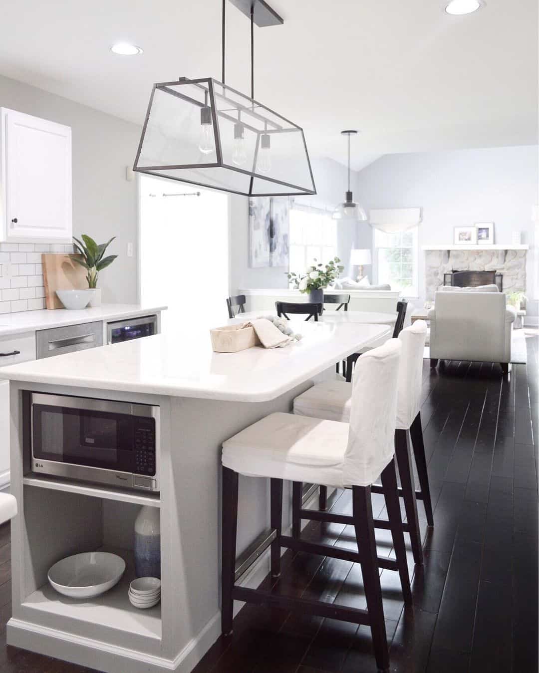 14 Open Shelf Kitchen Island Ideas for an Organized Kitchen