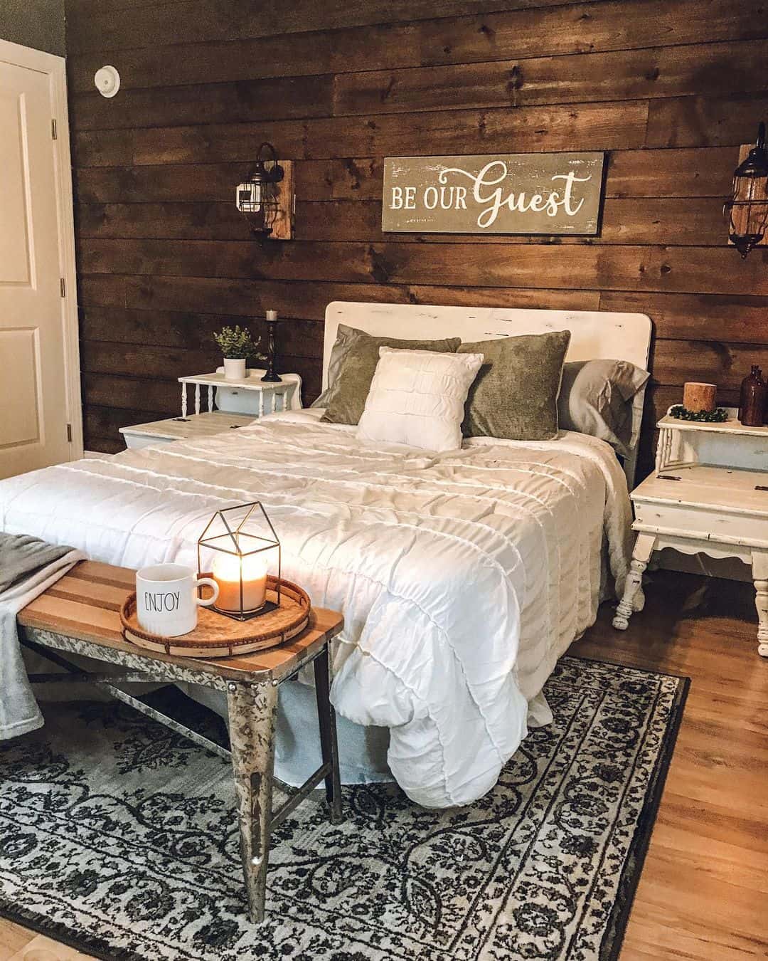 35 Farmhouse Shiplap Walls for Every Room in Your House