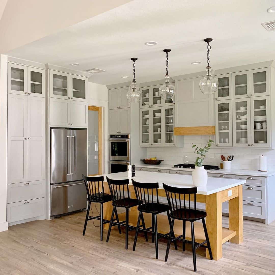 Tall White Shaker Cabinets with Flat Crown Molding - Soul & Lane