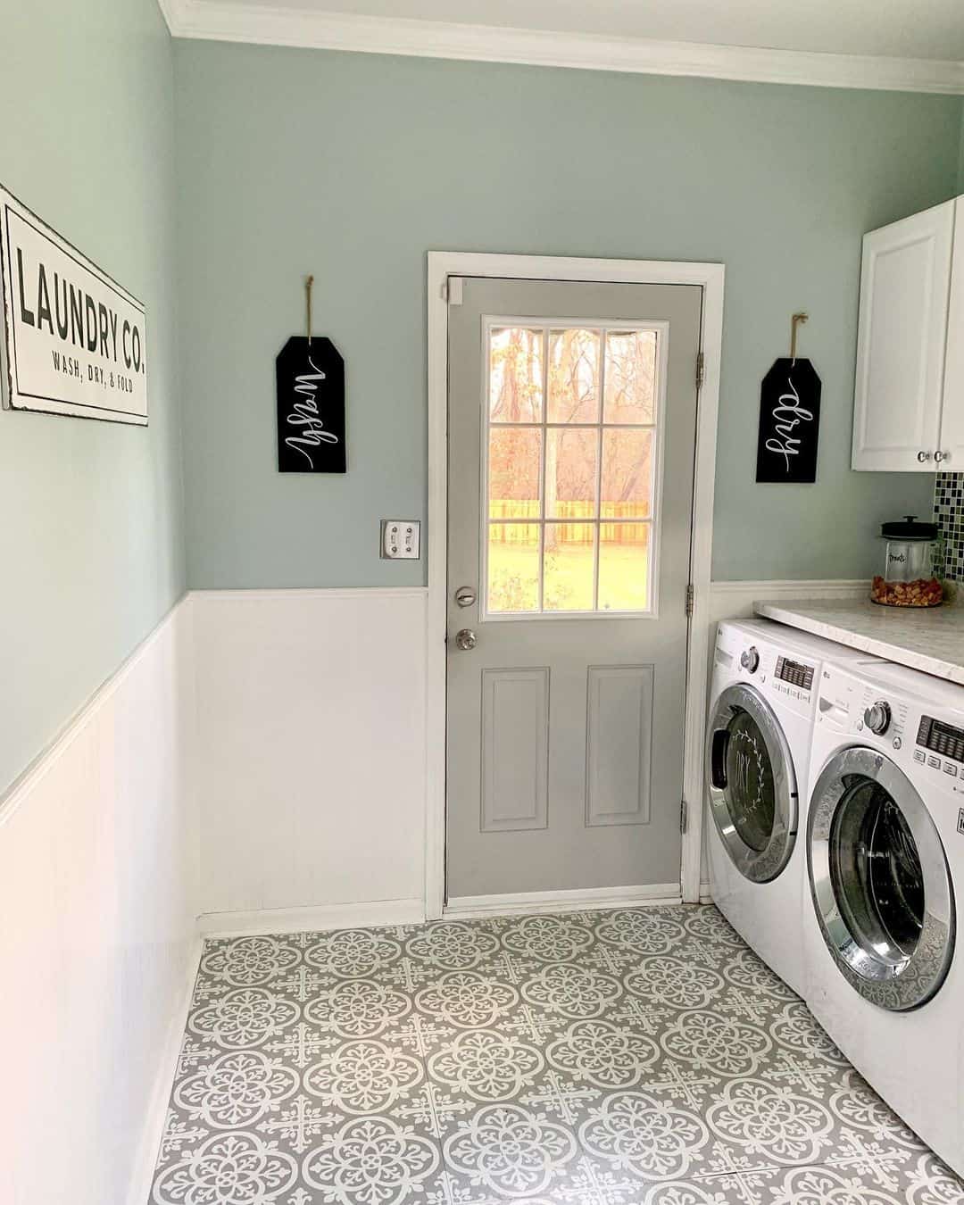 35 Laundry Room Flooring Types to Transform Your Space