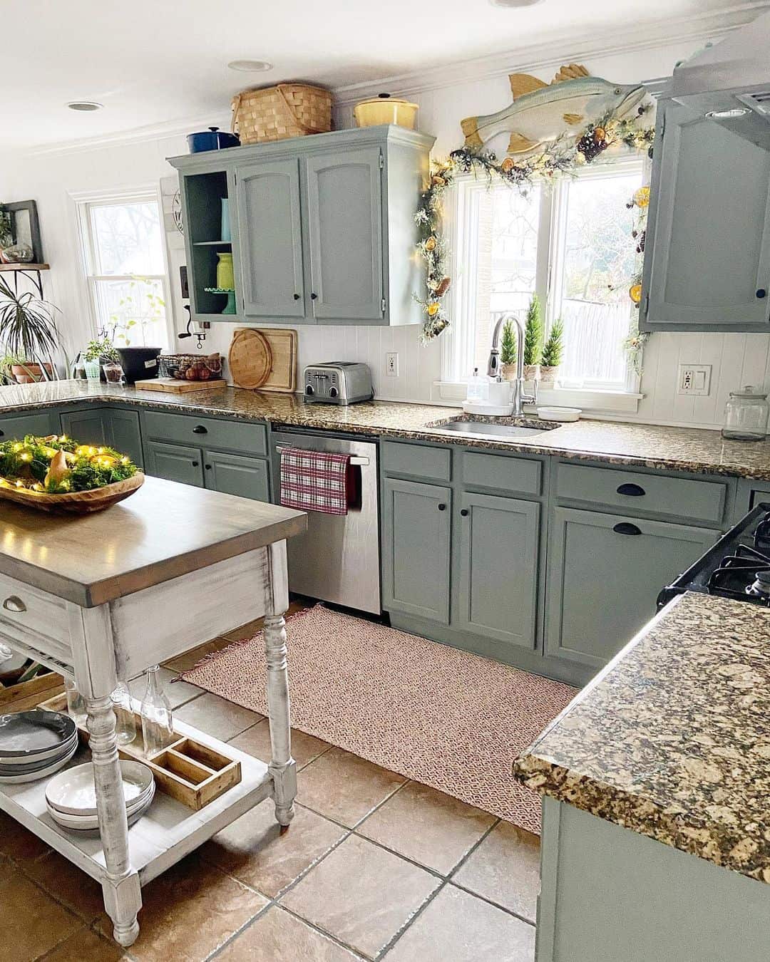 20 Useful Sage Green Kitchen Cabinets for Your Next Reno