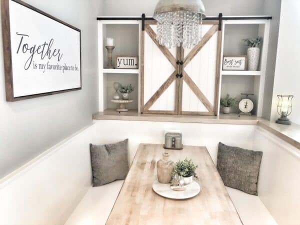 17 Corner Kitchen Table Ideas to Maximize Space