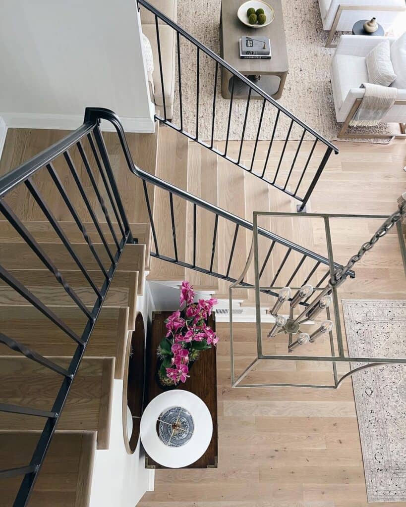 29 Stair Landing Ideas for a Creative Use of Space