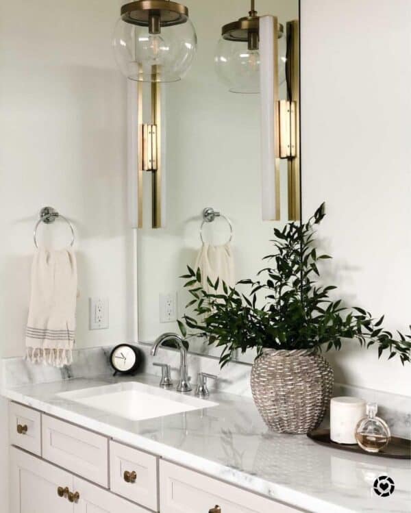 28 Brass Bathroom Sconce Ideas for a Stylish and Timeless Look