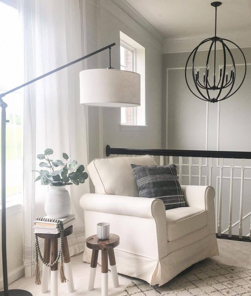 Modern Cozy Reading Nook Ideas - Soul & Lane