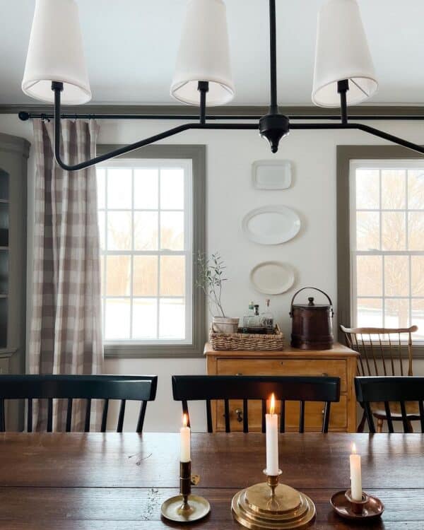 28 Farmhouse Window Trim to Add Rustic Charm to Your Home