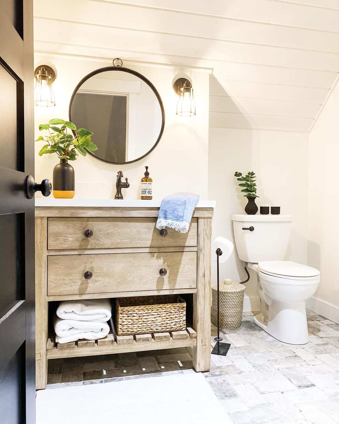 30 Baseboard Ideas for Bathroom to Create a Polished Look