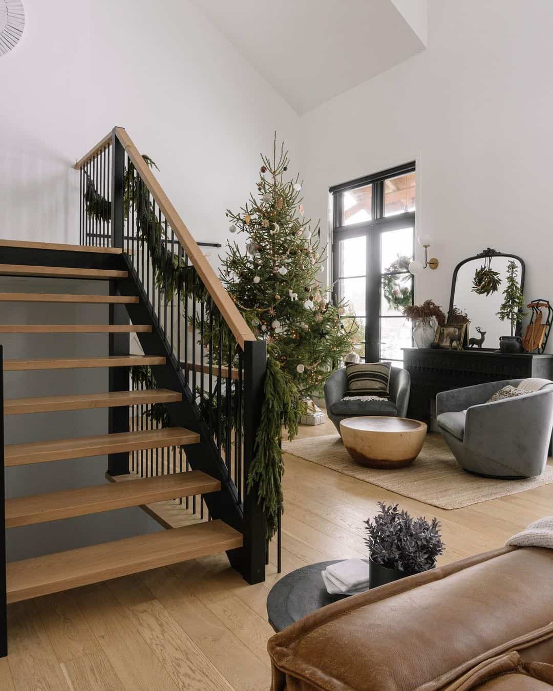 41 Light Wood Floors for a Modern Farmhouse Vibe